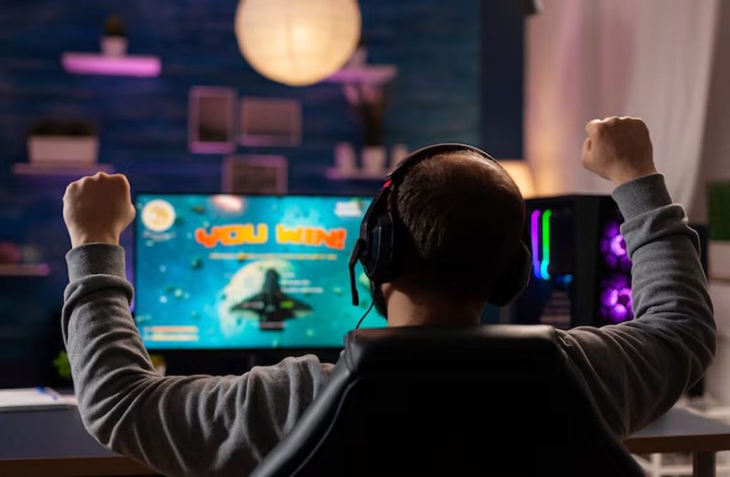 How to Play Online Games on PC: A Beginner’s Guide